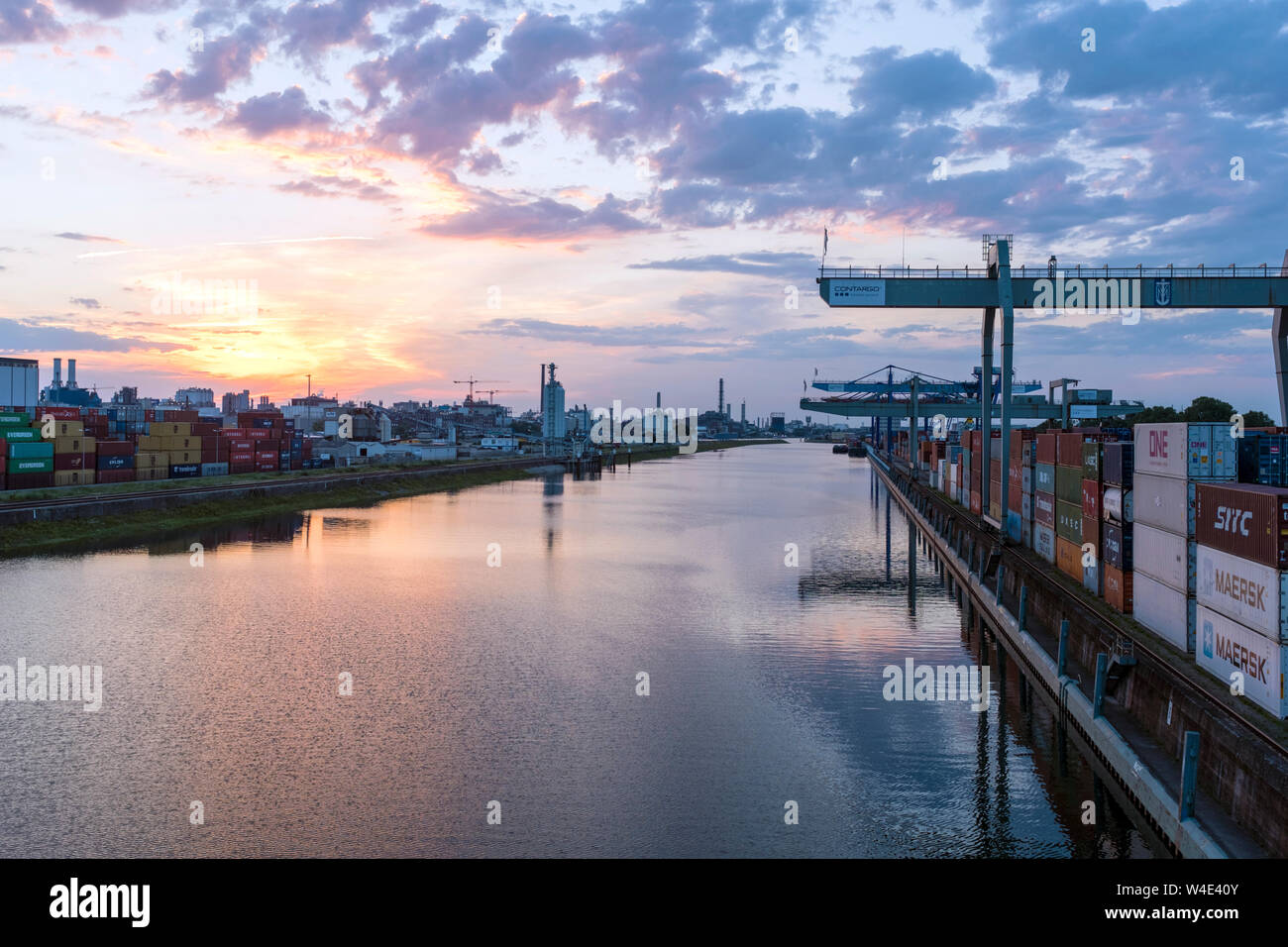 Ludwigshafen on the rhine hi-res stock photography and images - Alamy