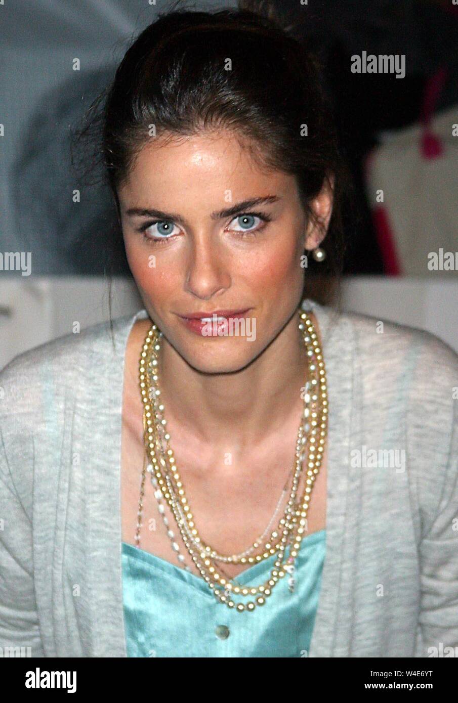 Amanda Peet 2004 Photo By John Barrett/CelebrityArchaeology.com http ...