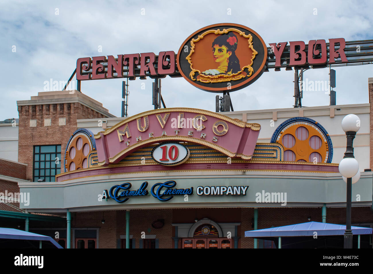 Centro ybor hi-res stock photography and images - Alamy