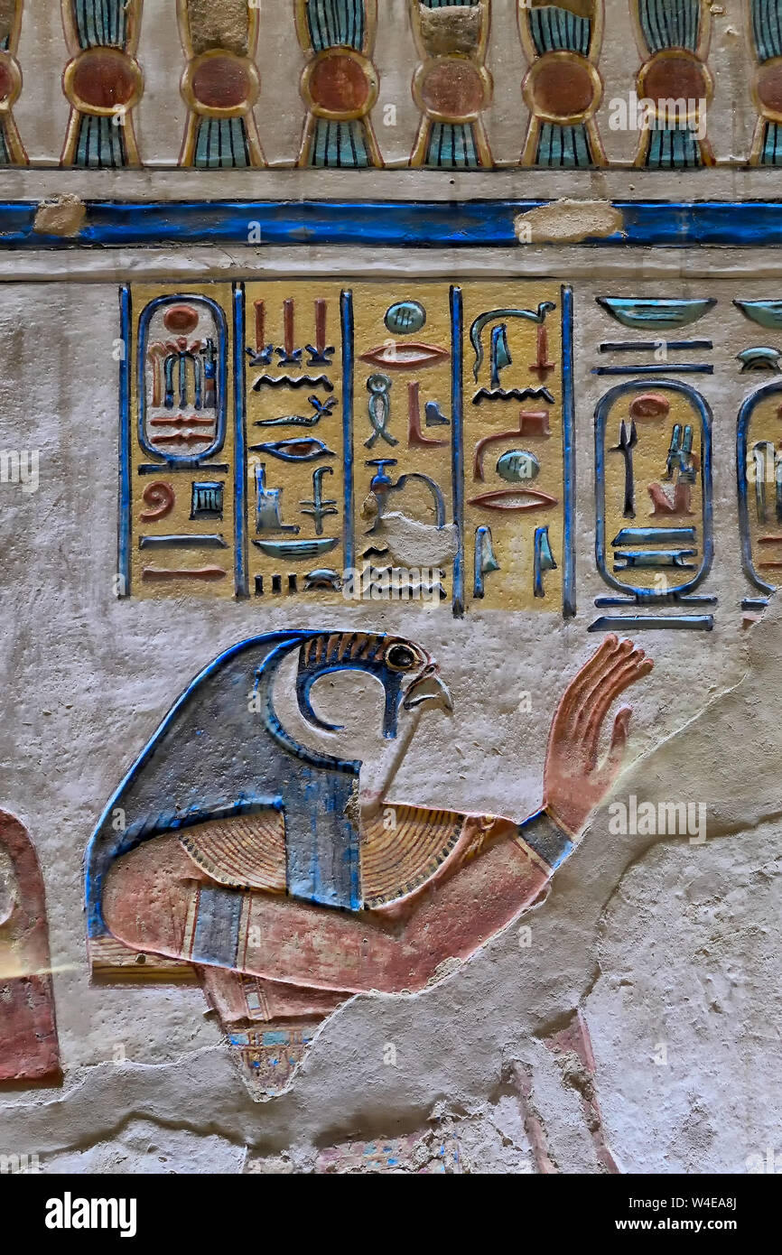 Horus tomb hi-res stock photography and images - Alamy