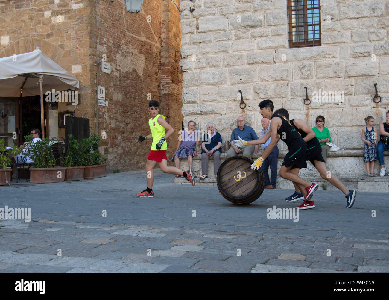 Barrel run montepulciano hi-res stock photography and images - Alamy