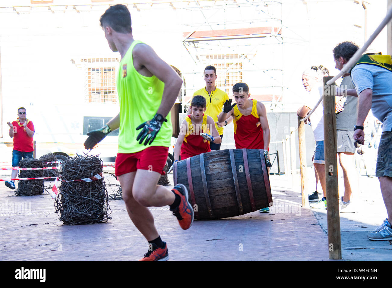 Barrel run montepulciano hi-res stock photography and images - Alamy