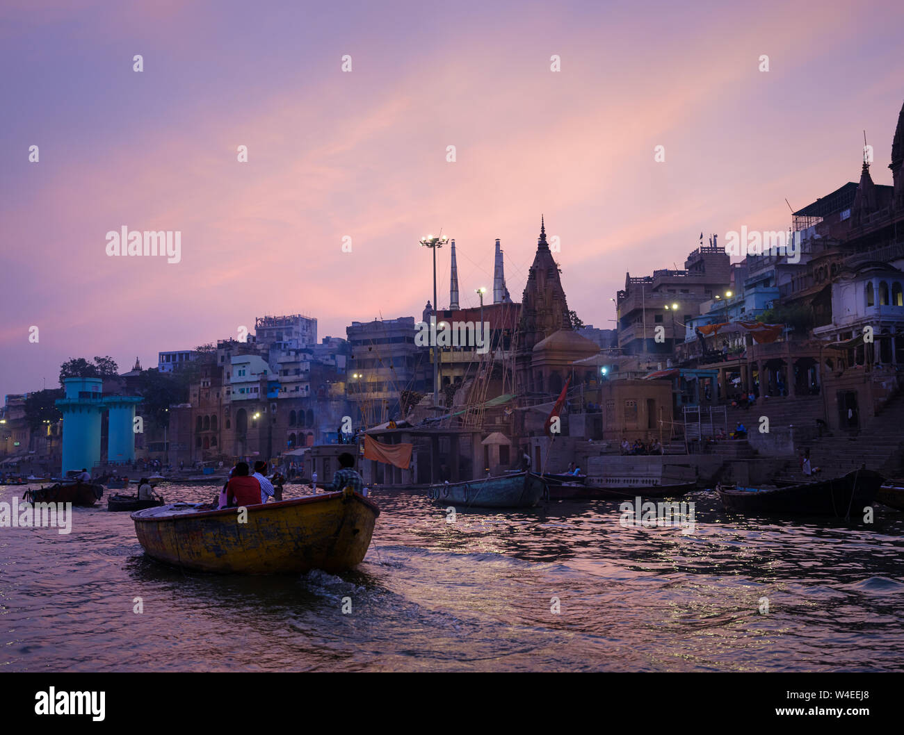 Varanasi, INDIA - CIRCA NOVEMBER 2018: Ganges river at dusk in Varanasi ...
