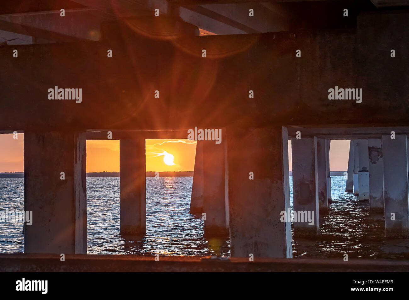 Rising sun lighting hi-res stock photography and images - Alamy