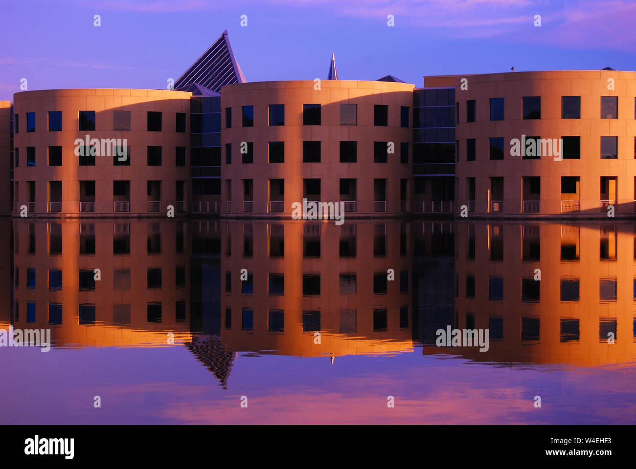 Canada modern architecture hi-res stock photography and images - Alamy