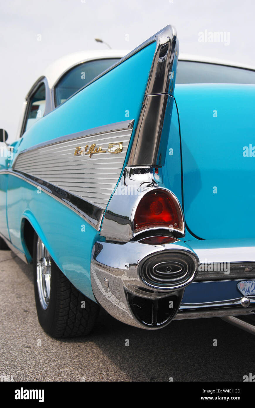 Blue 1957 chevy chevrolet hi-res stock photography and images - Alamy