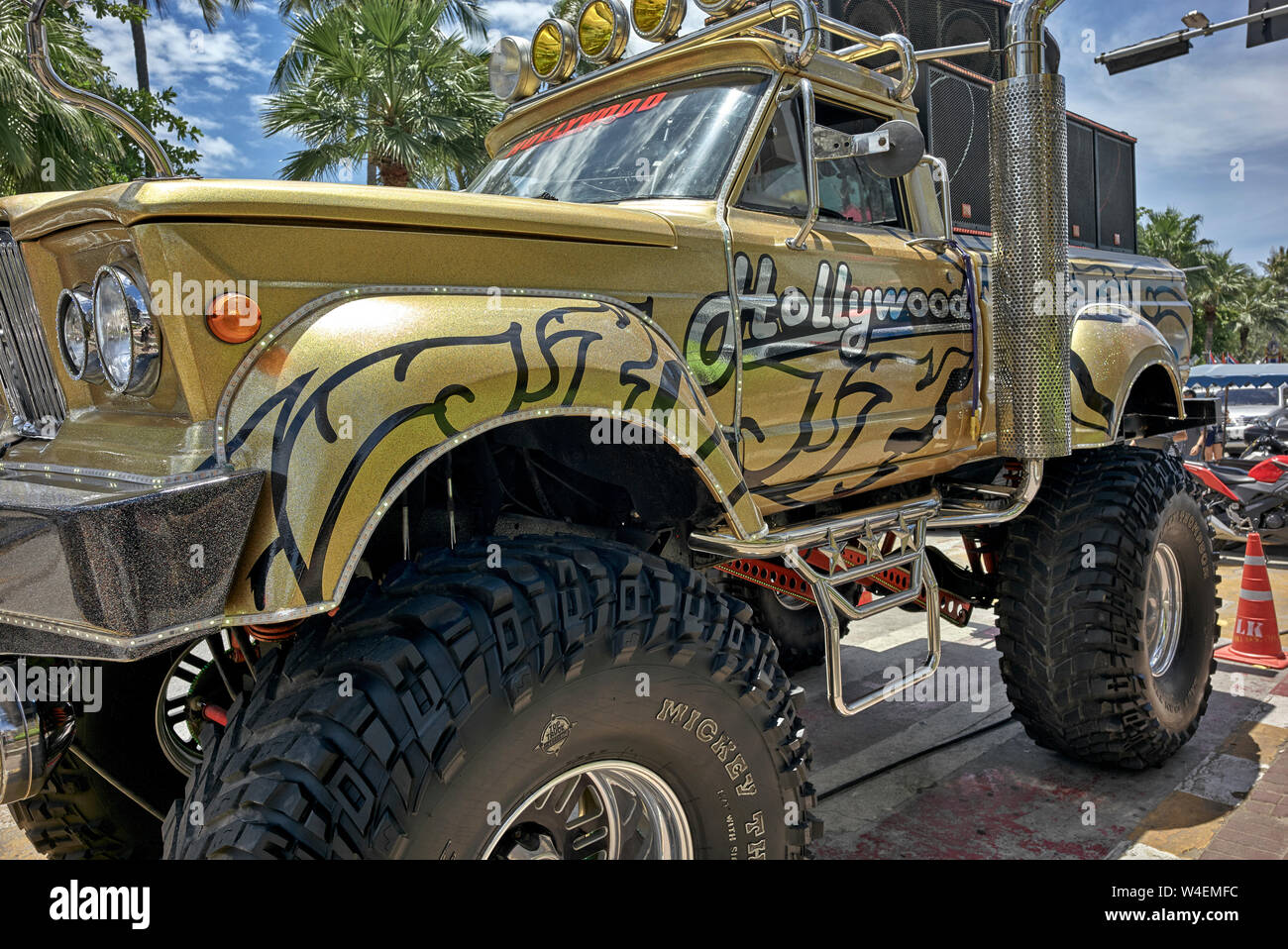 Modified Truck Stock Photos & Modified Truck Stock Images - Alamy