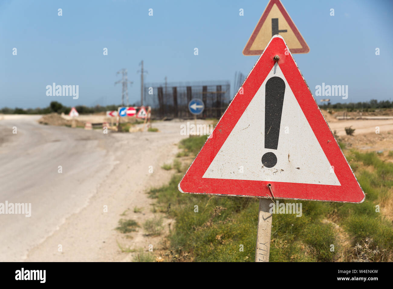 Road under construction. Road sign. Road repair sign Stock Photo - Alamy