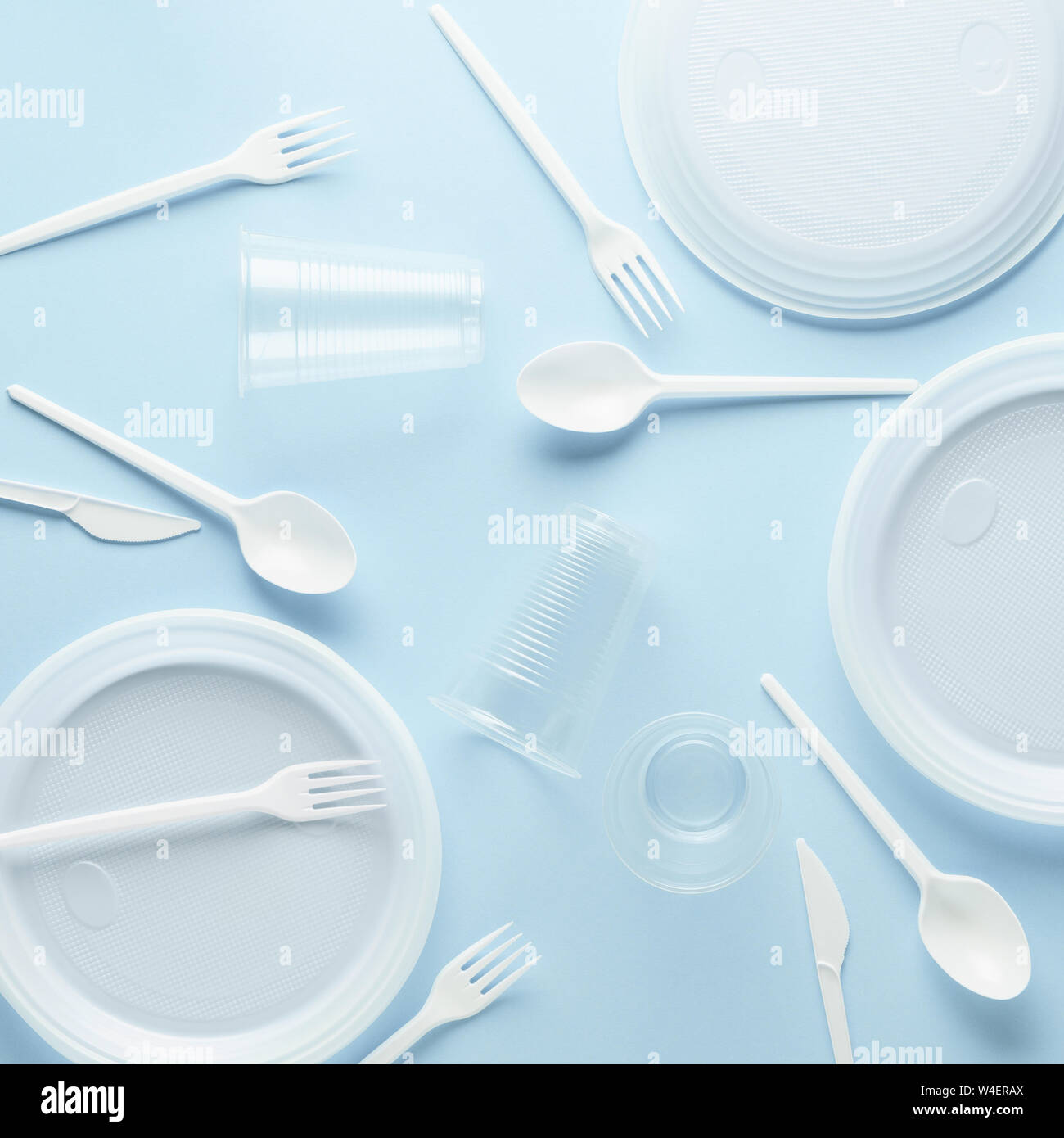 Plastic cutlery container hi-res stock photography and images - Alamy