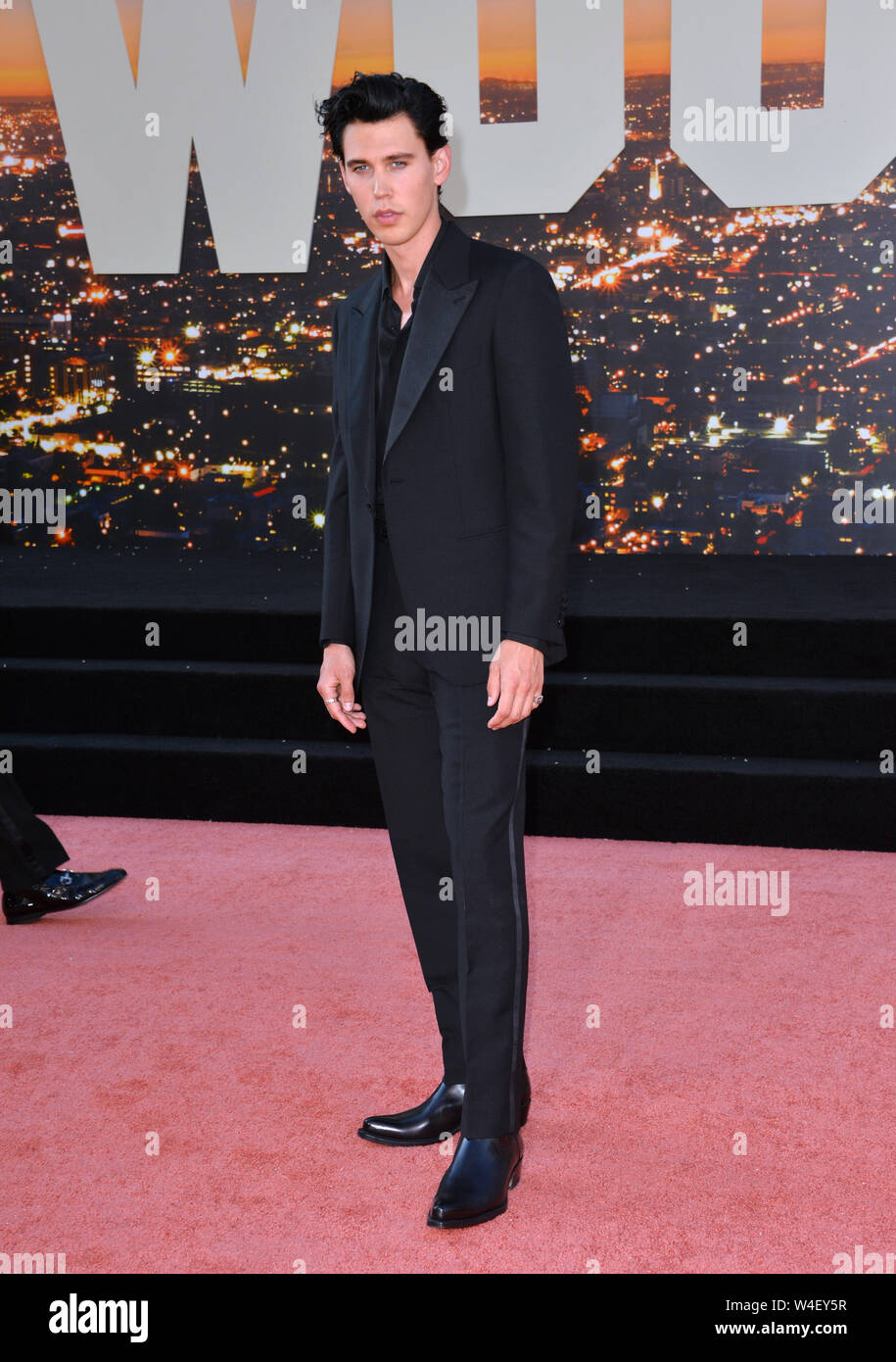 Austin butler once upon a time hi-res stock photography and images - Alamy