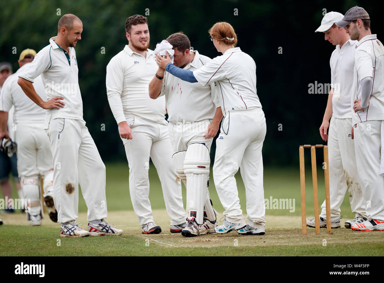 Bleeding wound head hi-res stock photography and images - Alamy