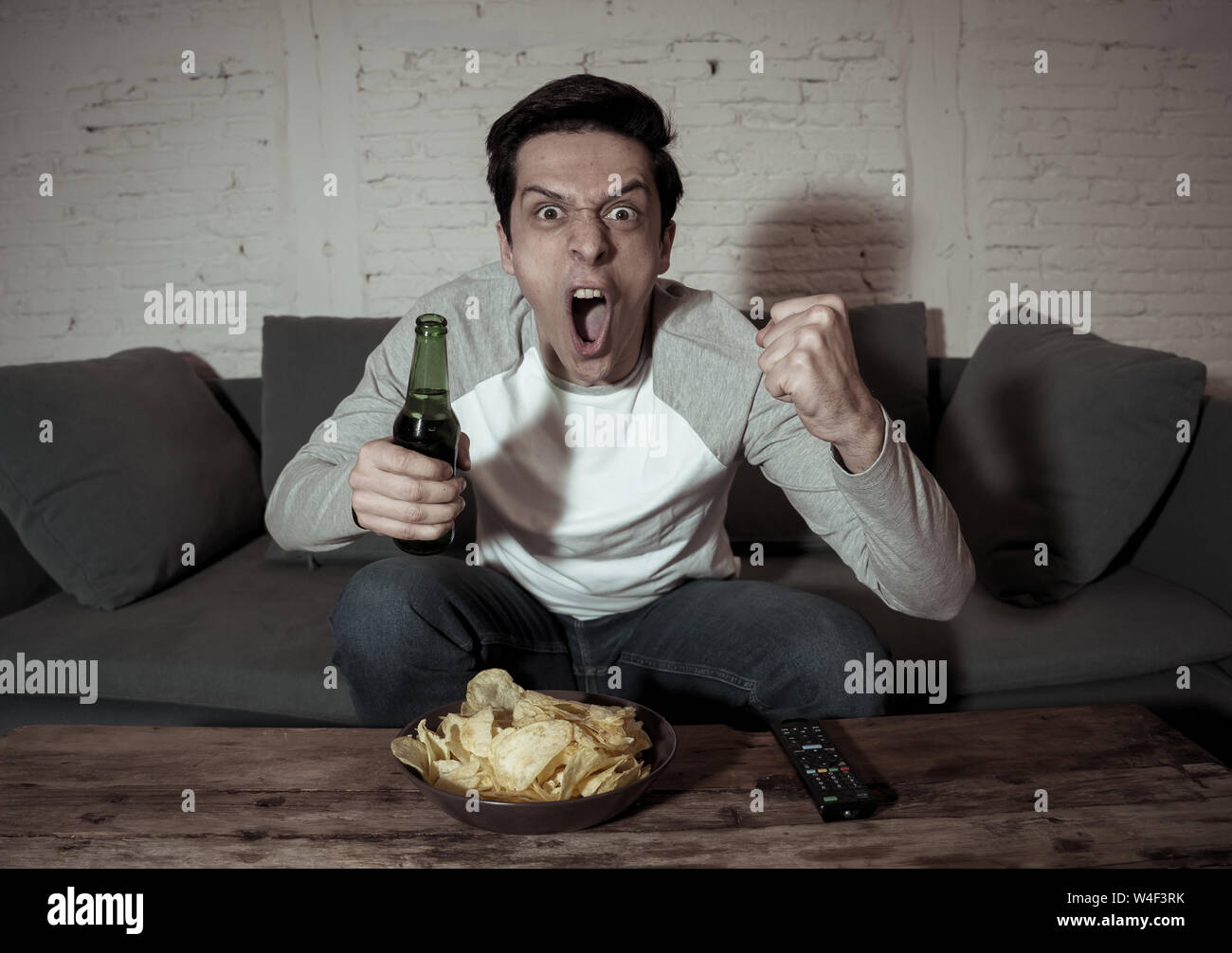 Guy i with beer hi-res stock photography and images - Alamy