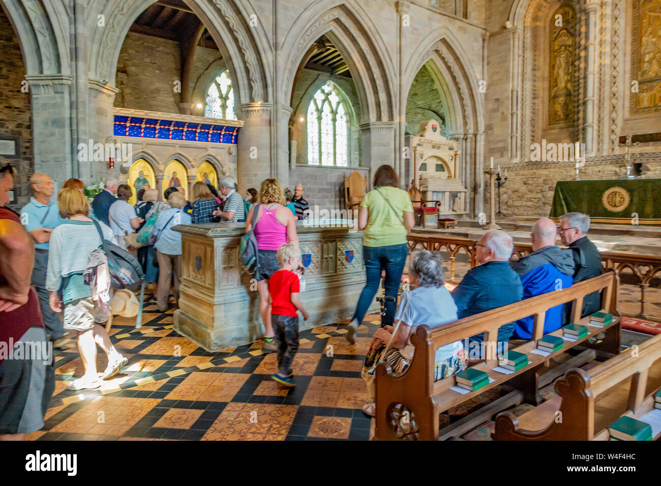 Interior st davids cathedral in hi-res stock photography and images - Alamy