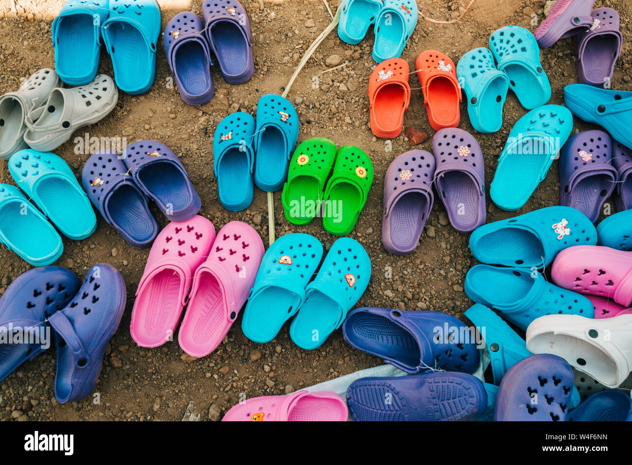 Kids flip flops hi-res stock photography and images - Alamy