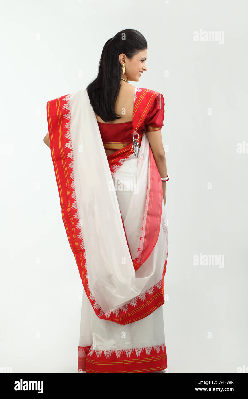 Rear view of a Bengali woman standing Stock Photo - Alamy