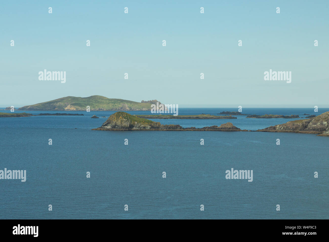 Panorama of blasket islands hi-res stock photography and images - Alamy