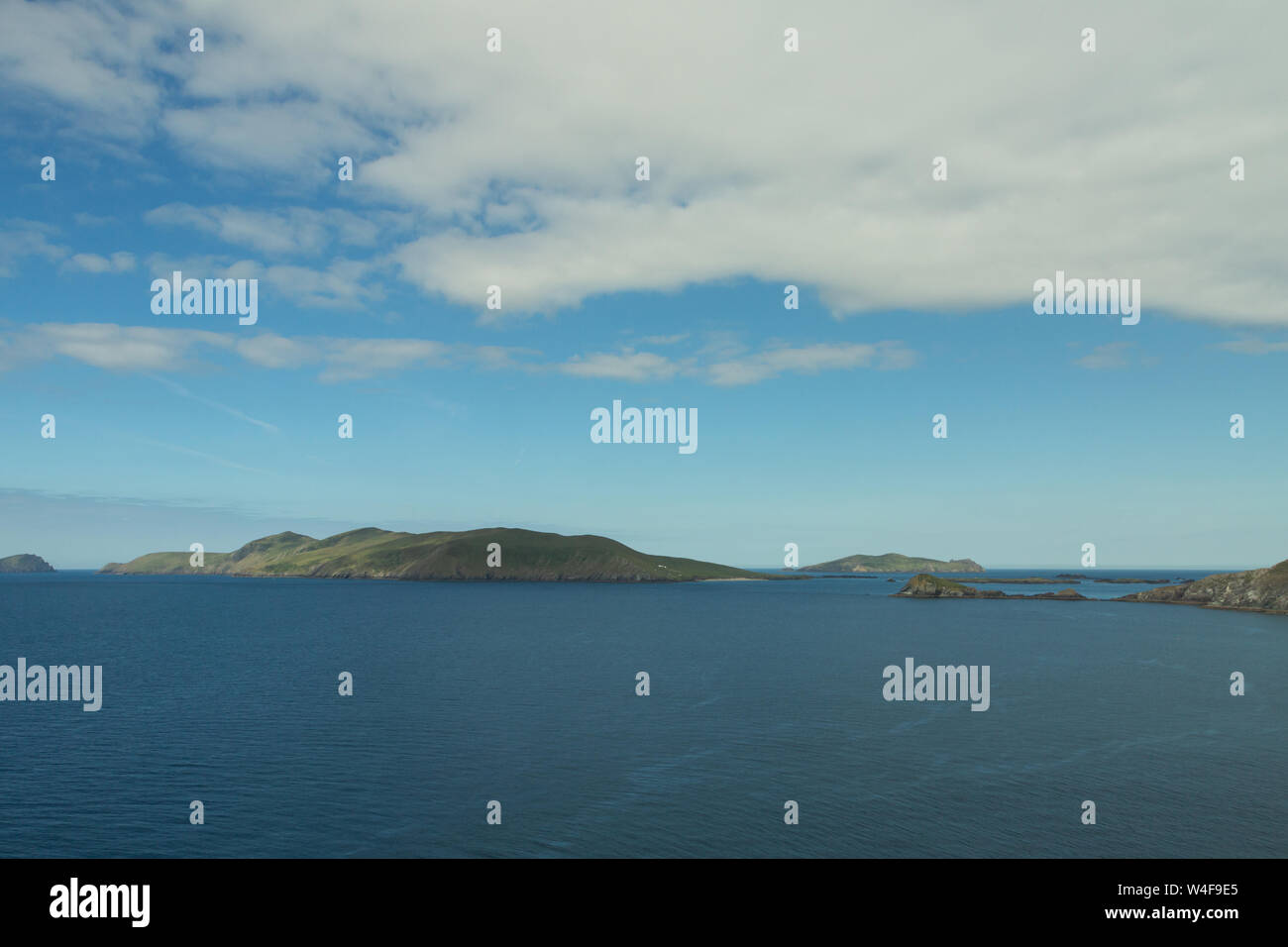 Panorama of blasket islands hi-res stock photography and images - Alamy