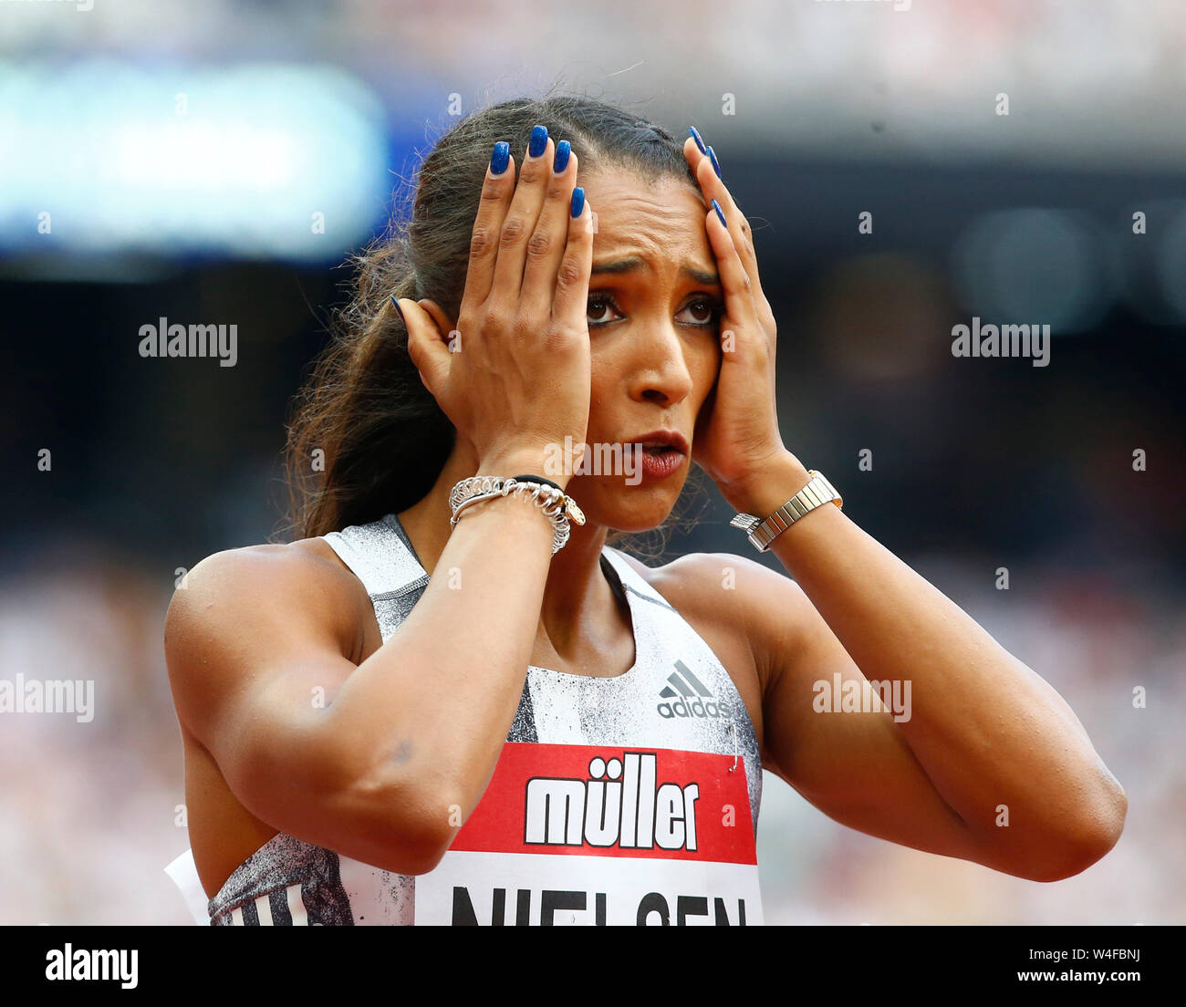 LONDON, ENGLAND. JULY 20: Laviai Nielsen (GBR) Competing in 400M Women ...