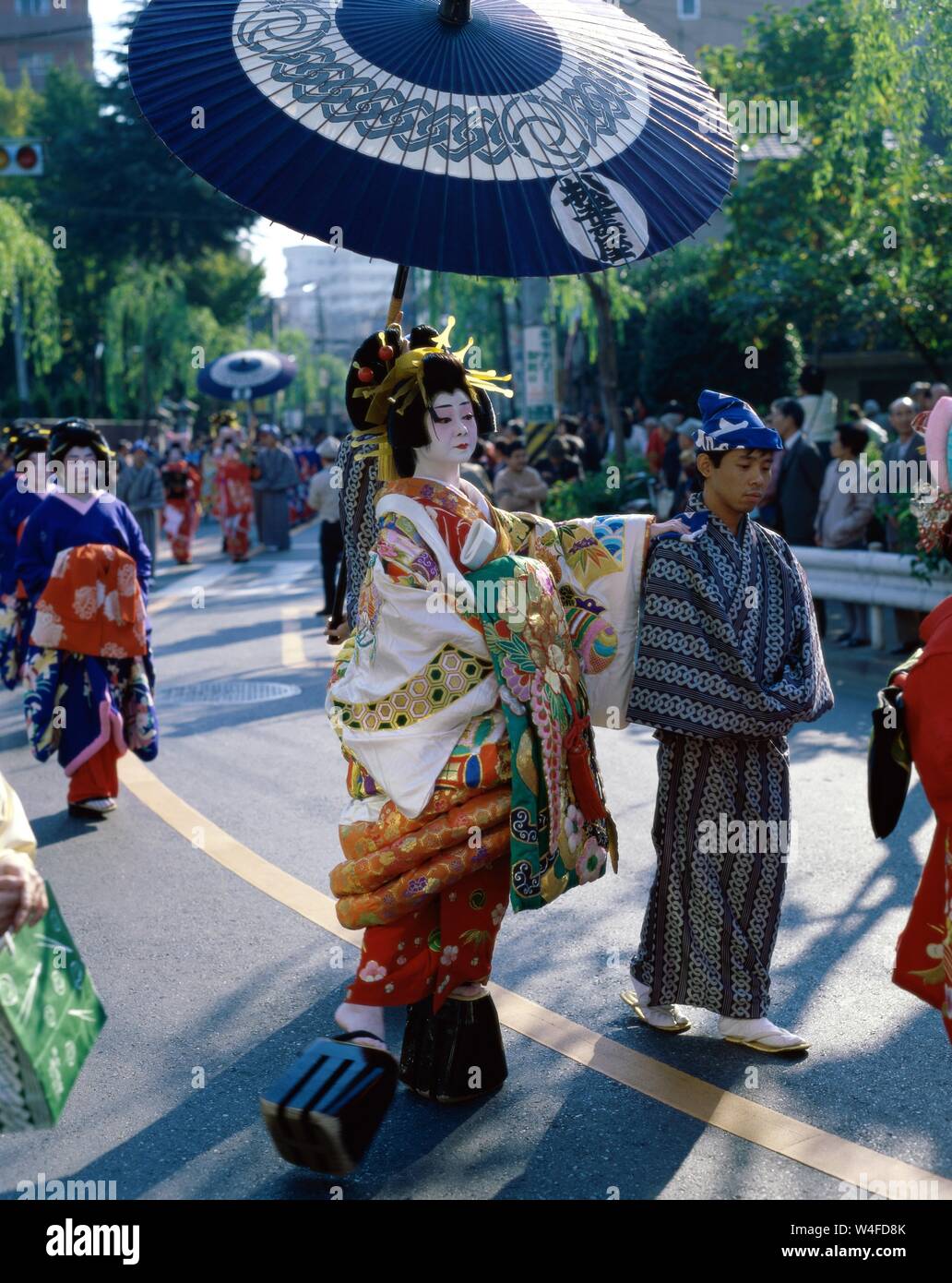 Oiran geishas hi-res stock photography and images - Alamy
