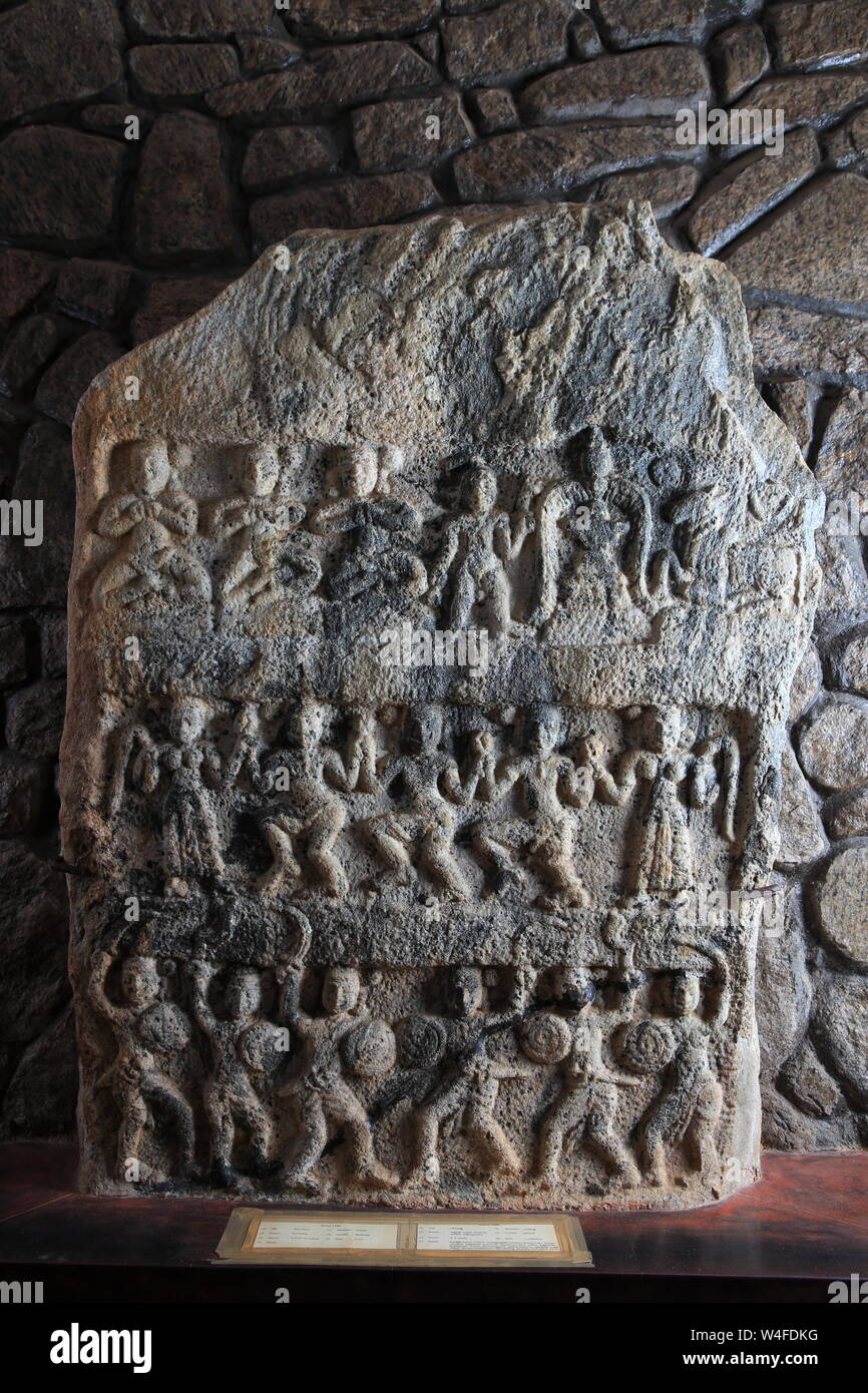 Historic stone relief panels hi-res stock photography and images - Alamy