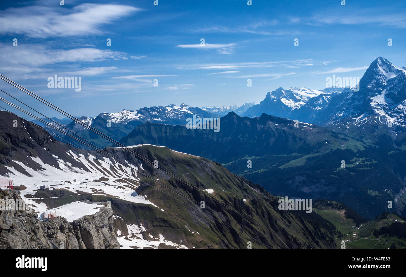 Schilthorn cable car hi-res stock photography and images - Alamy