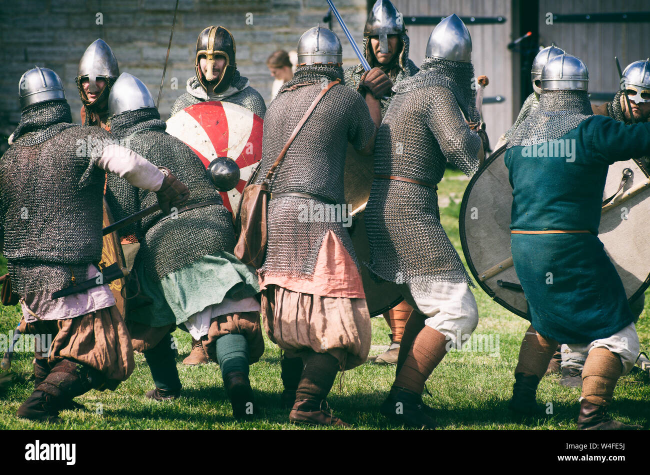 Men dressed as vikings hi-res stock photography and images - Alamy