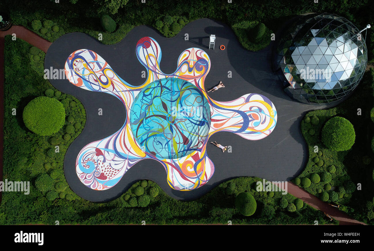 'Gateway', an intricately designed swimming pool by Portuguese artist ...