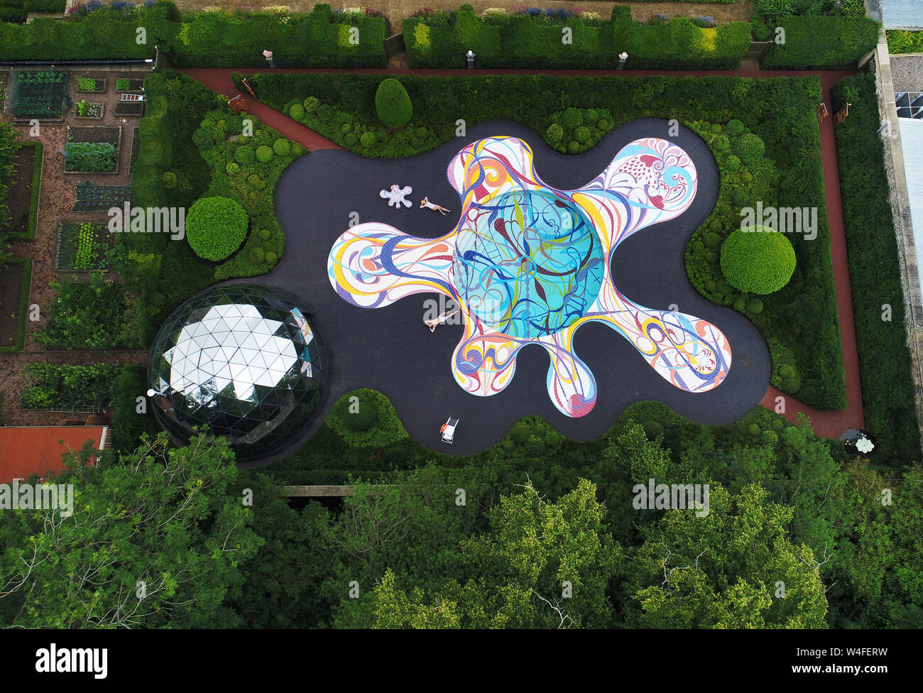 Unveiled jupiter artland sculpture park kirknewton hi-res stock ...