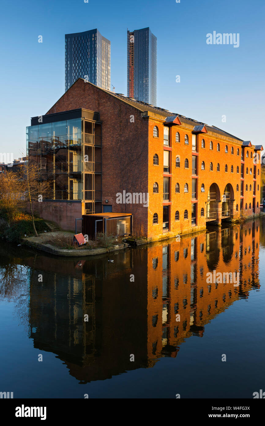 Castlefield Basin Manchester High Resolution Stock Photography and ...