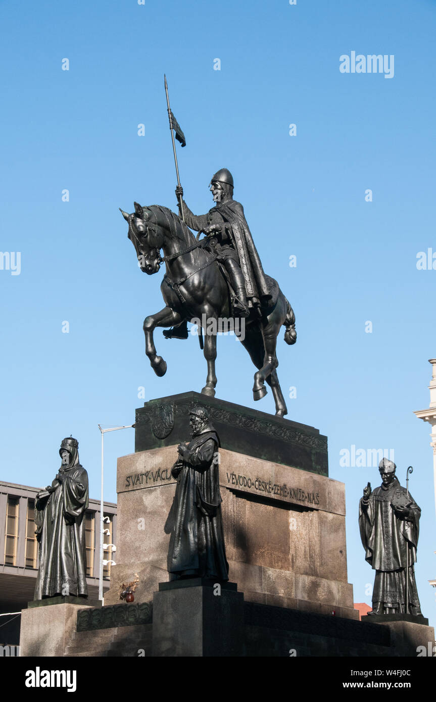 Good king wenceslas hi-res stock photography and images - Alamy