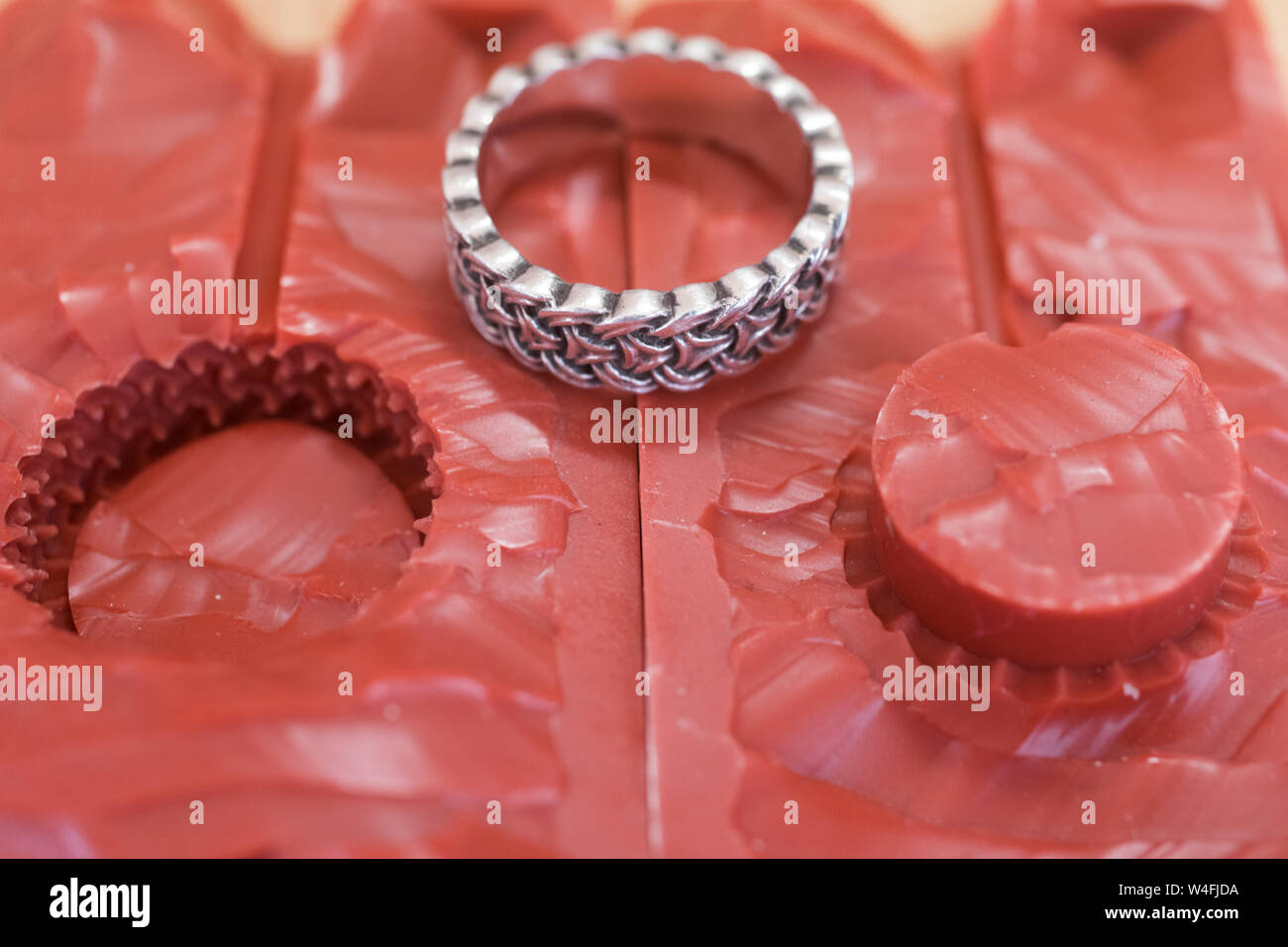 Ring mould hi-res stock photography and images - Alamy
