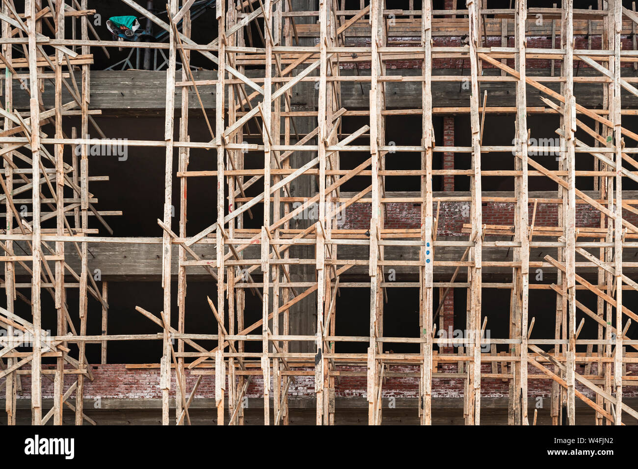 Wood Scaffolding Construction 5 Types Of Scaffolding Materials: