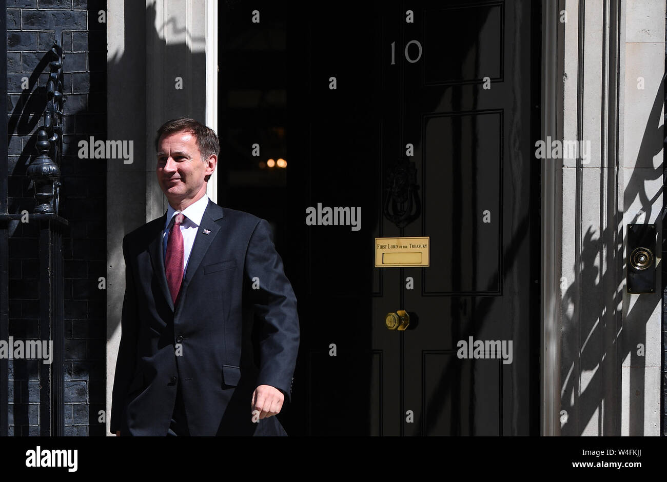 Foreign Secretary Jeremy Hunt leaves after a cabinet meeting at 10 ...