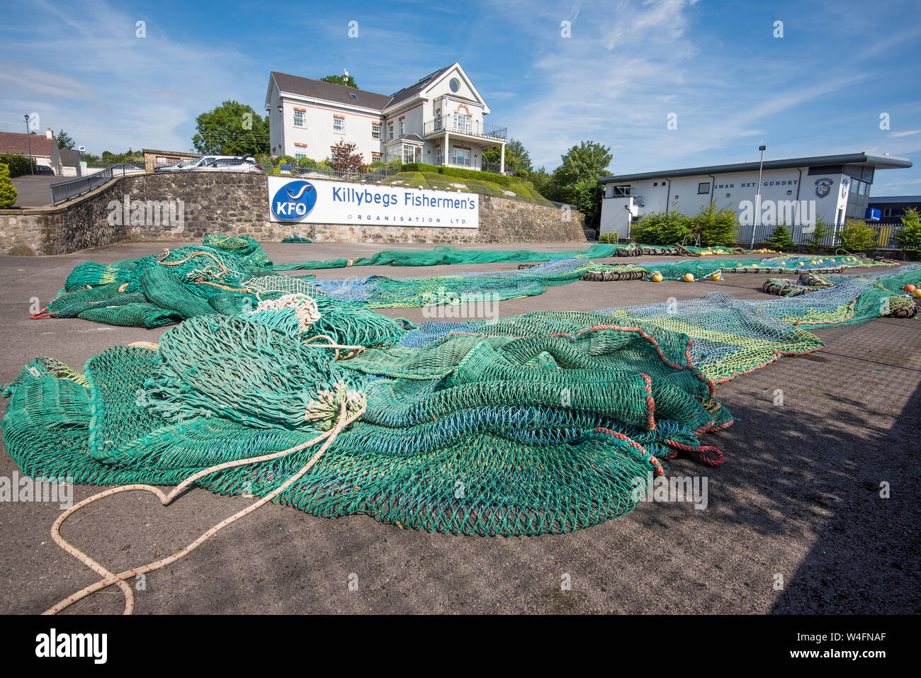 Killbegs fishing port Ireland Stock Photo - Alamy