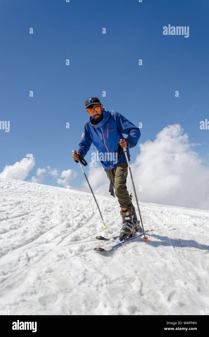 Portrait of skier in the snowscape at Gulmarg Gondola Phase 2 ...