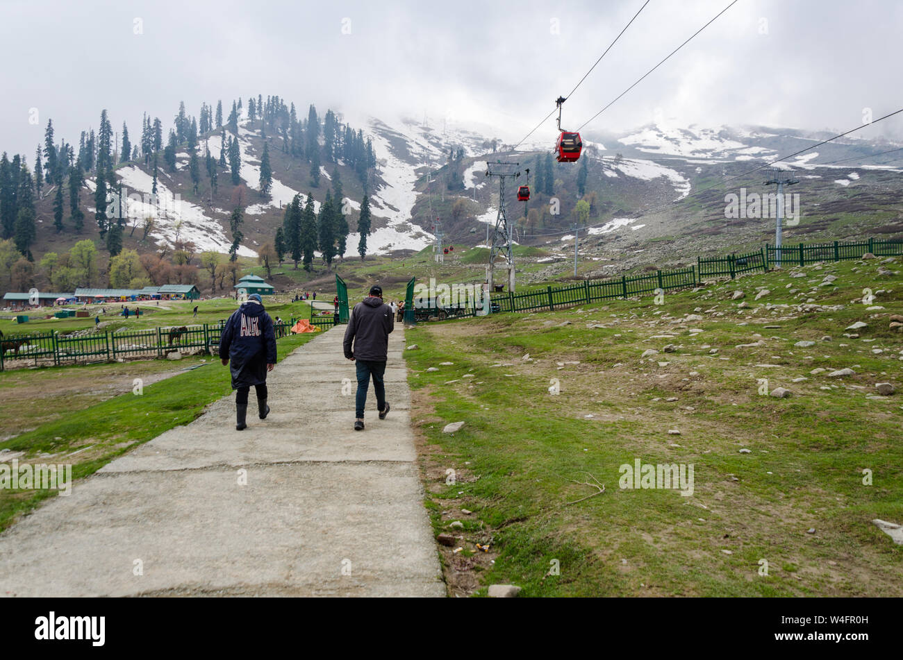 View of Gulmarg Gondola Phase 2 from Kongdori, Gulmarg, Jammu and ...