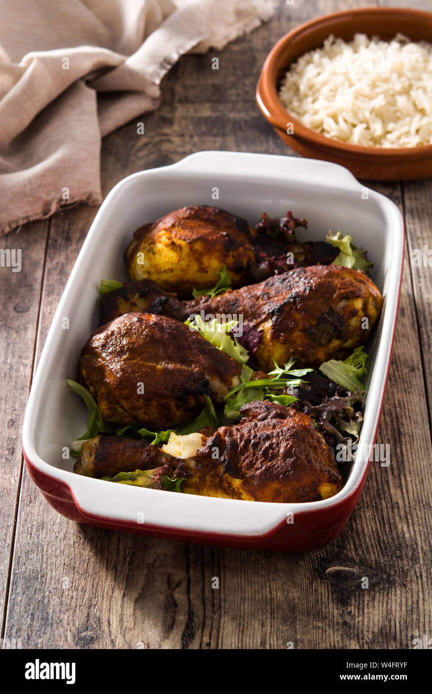 Middle east food rice chicken hi-res stock photography and images - Alamy