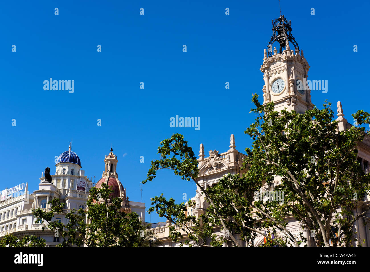 Ayuntamiento historico hi-res stock photography and images - Alamy
