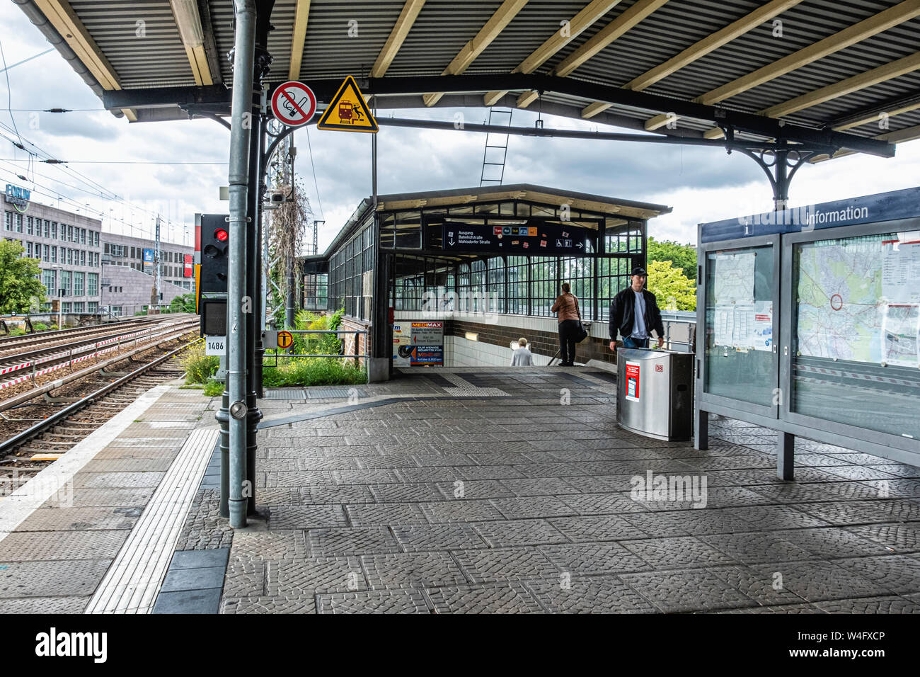 S Berlin-Köpenick, S-bahn Railway station with covered platform and ...
