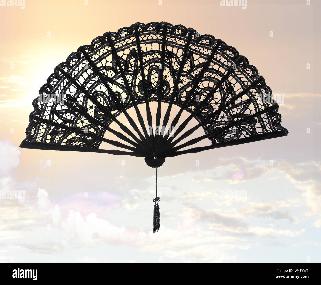 Black lace fan hi-res stock photography and images - Alamy