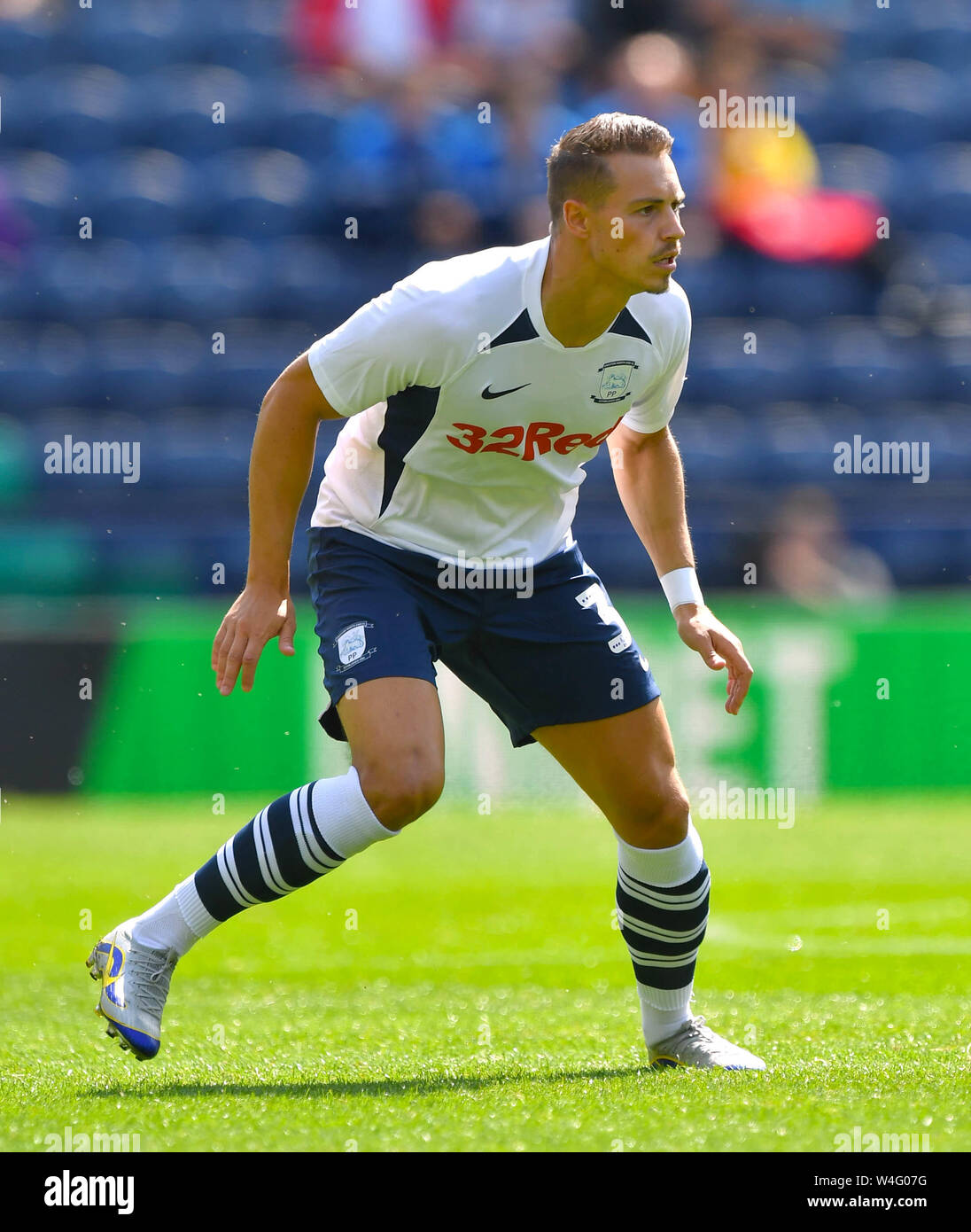 Billy bodin preston north end hi-res stock photography and images - Alamy