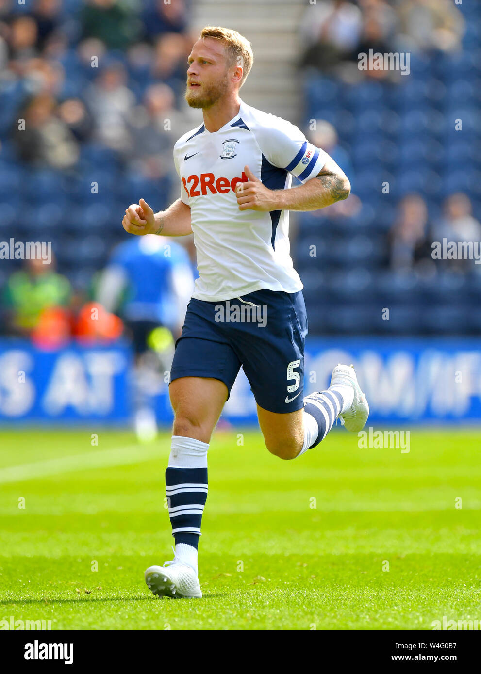 Preston North End's Tom Clarke Stock Photo - Alamy