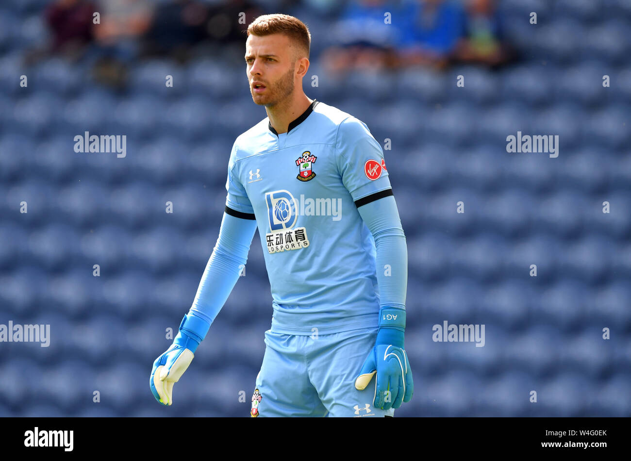 Angus gunn pre season hi-res stock photography and images - Alamy