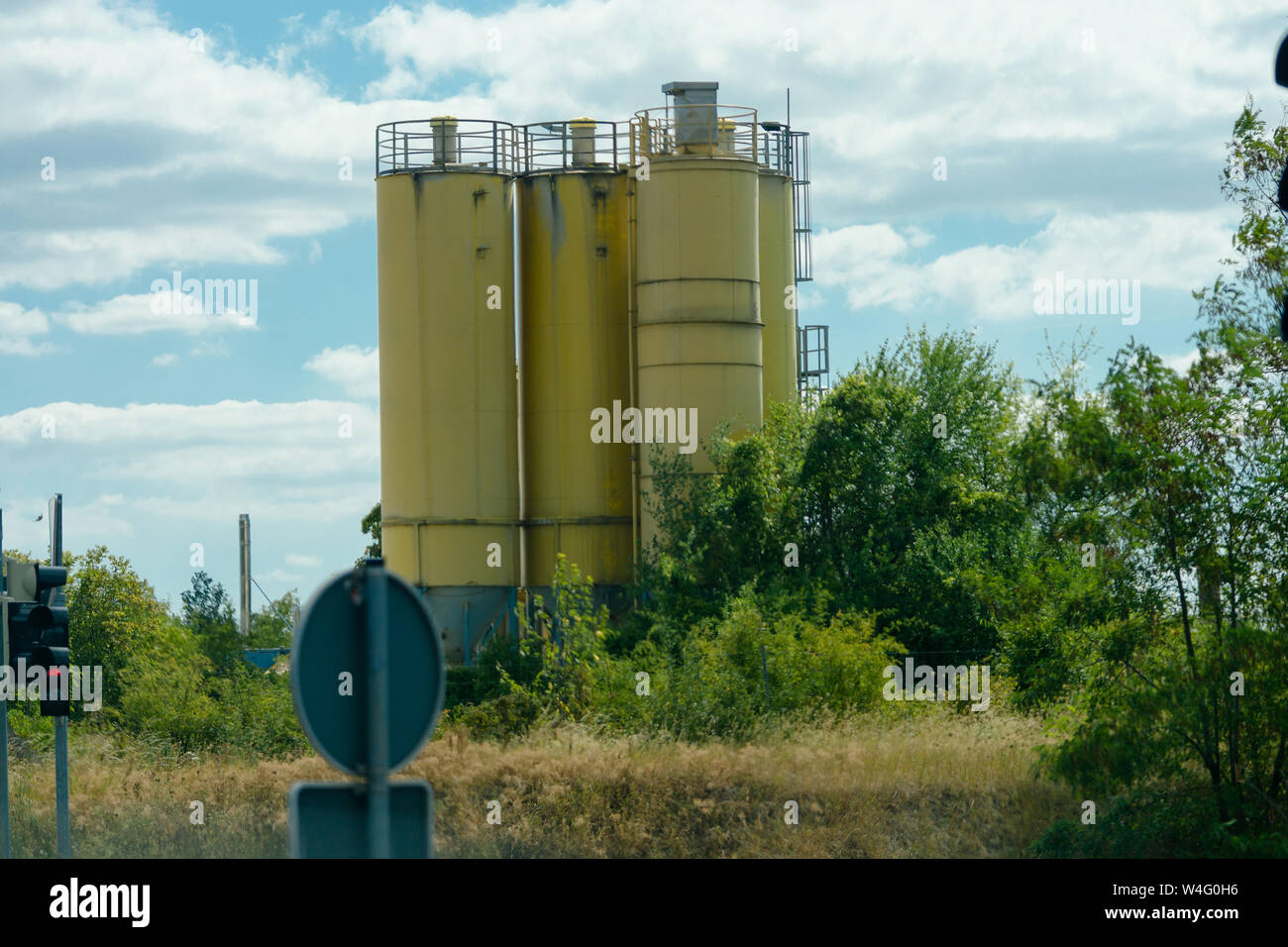 Large silo plant of an industrial plant Stock Photo - Alamy