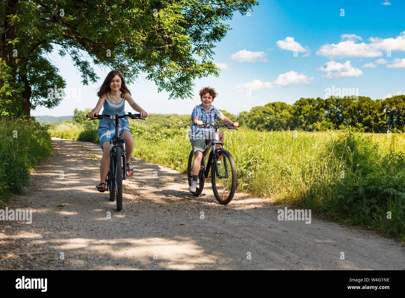 Bicyclist girl child kids bicycle hi-res stock photography and images ...