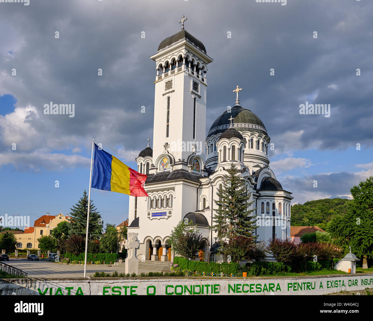 Holy trinity orthodox church hi-res stock photography and images - Alamy