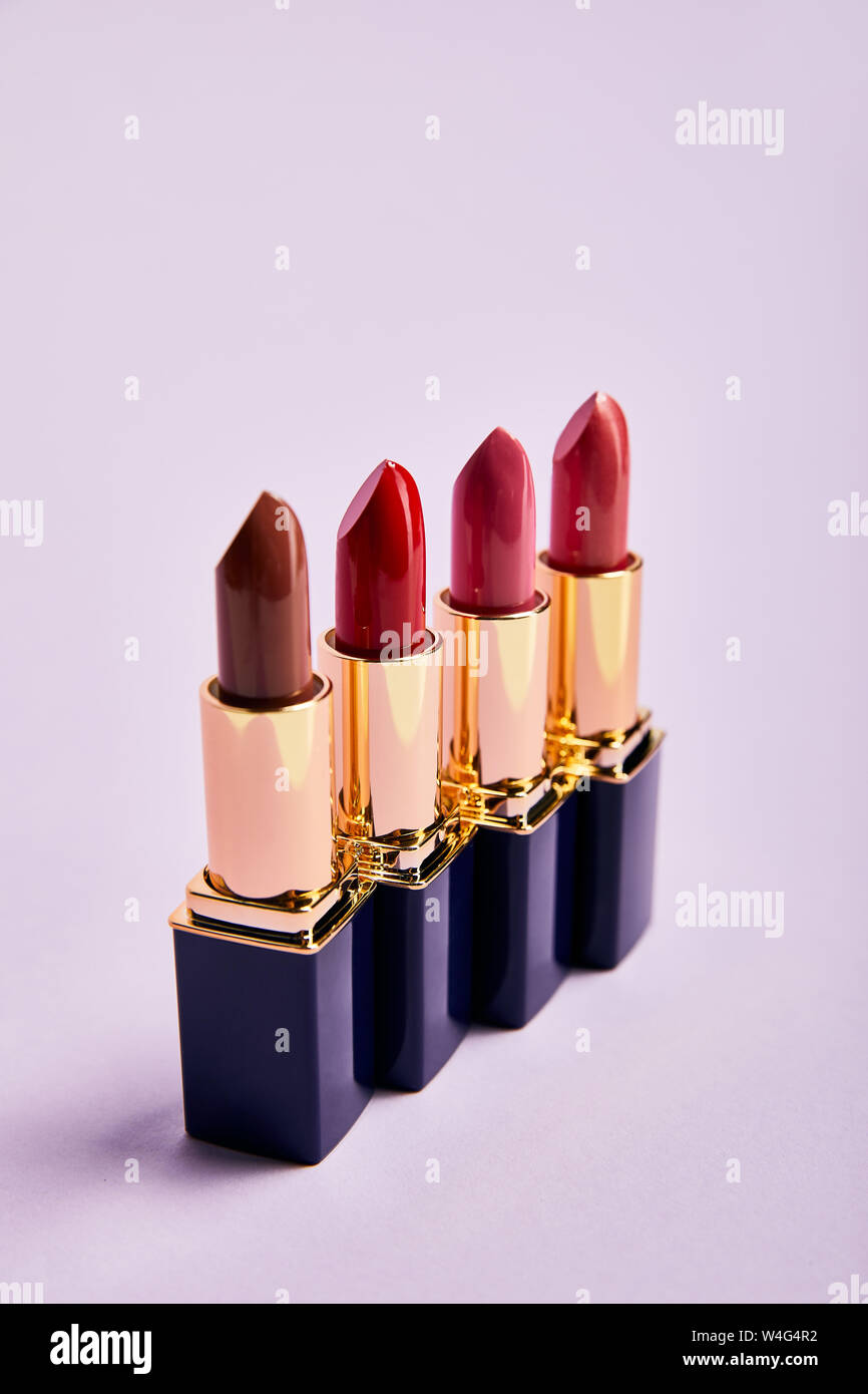 Lipsticks in fashion colors hi-res stock photography and images - Alamy