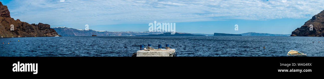 Thera volcano hi-res stock photography and images - Alamy