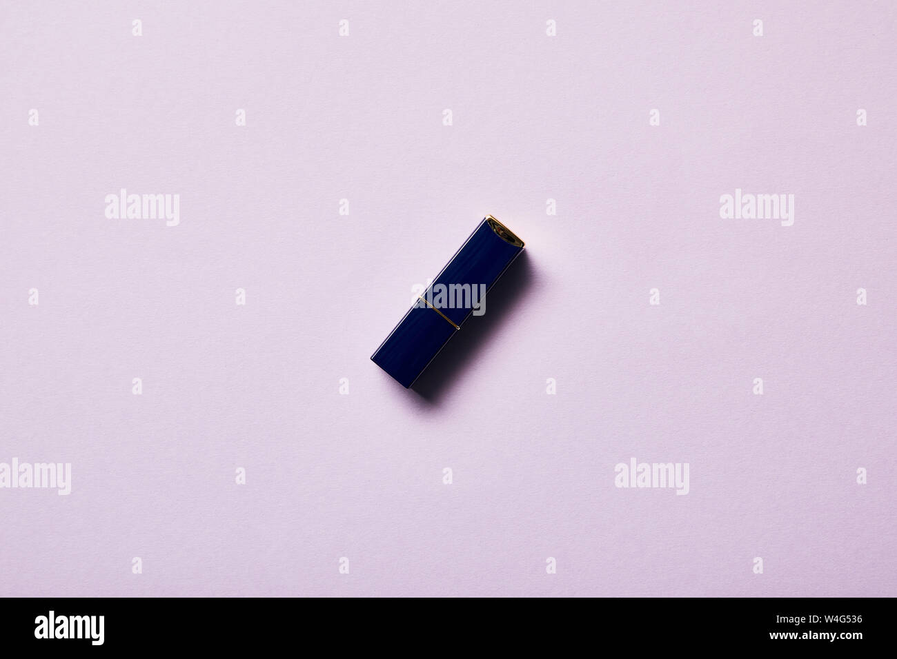 Tube of lipstick hi-res stock photography and images - Alamy