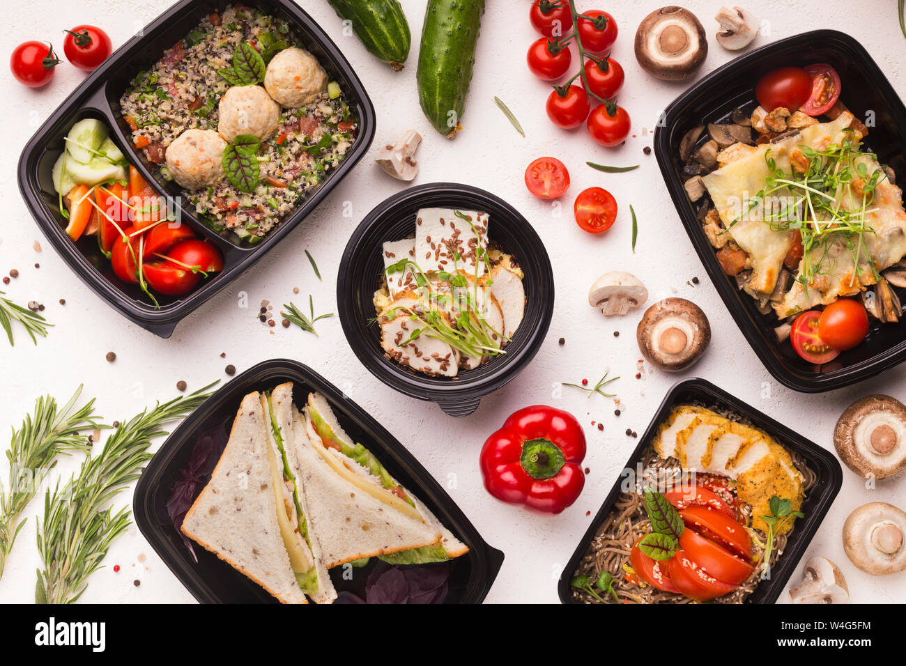 Take away boxes hi-res stock photography and images - Alamy